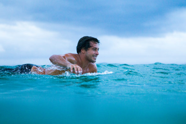 10 conseils du surfeur professionnel Jérémy Flores - Santa Mila